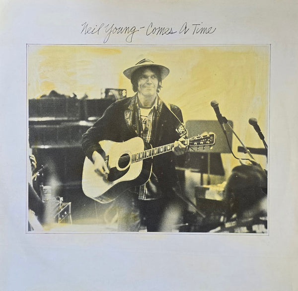 Neil Young – Comes A Time – Vinyl Legend